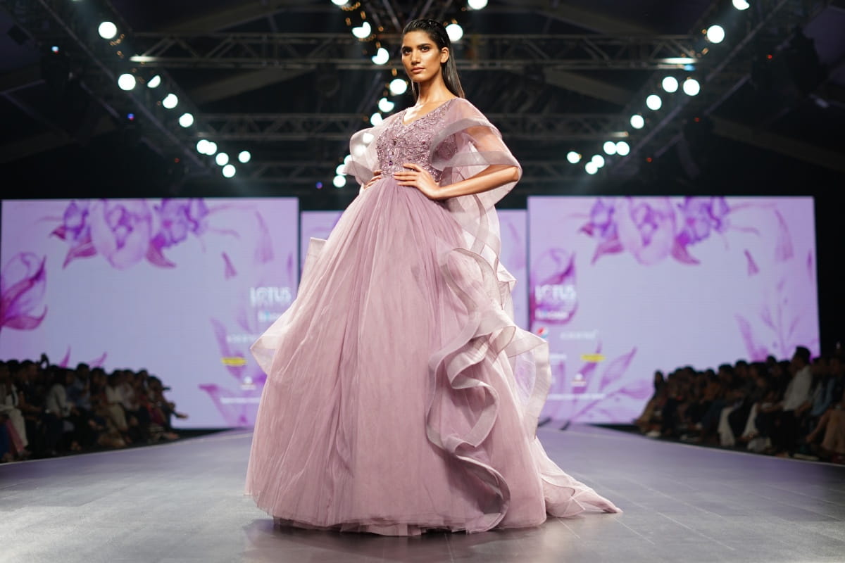 Dubai Fashion Week: The Middle East's Premier Fashion Event