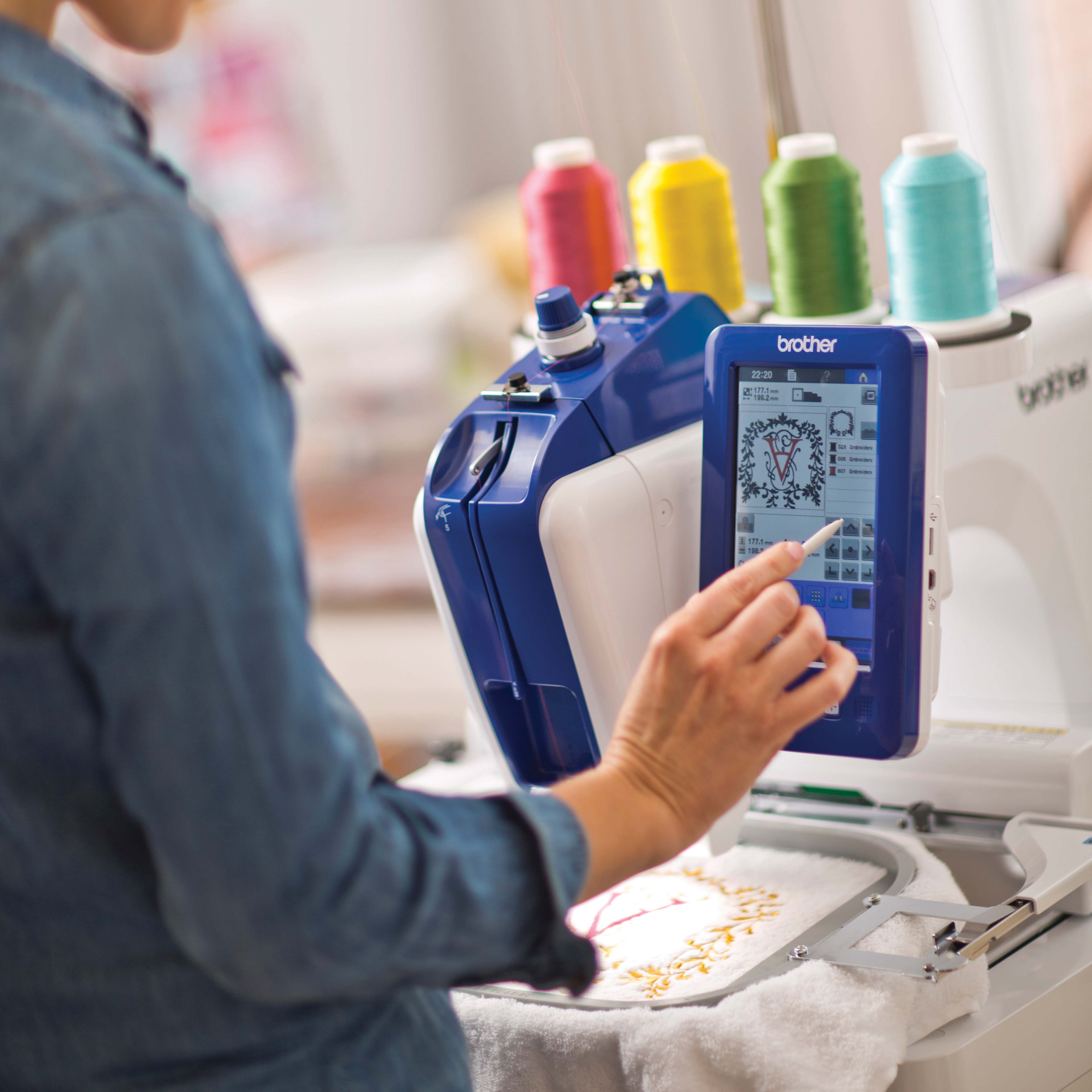 VR Commercial Embroidery Machine | Brother Gulf, Middle East & Africa